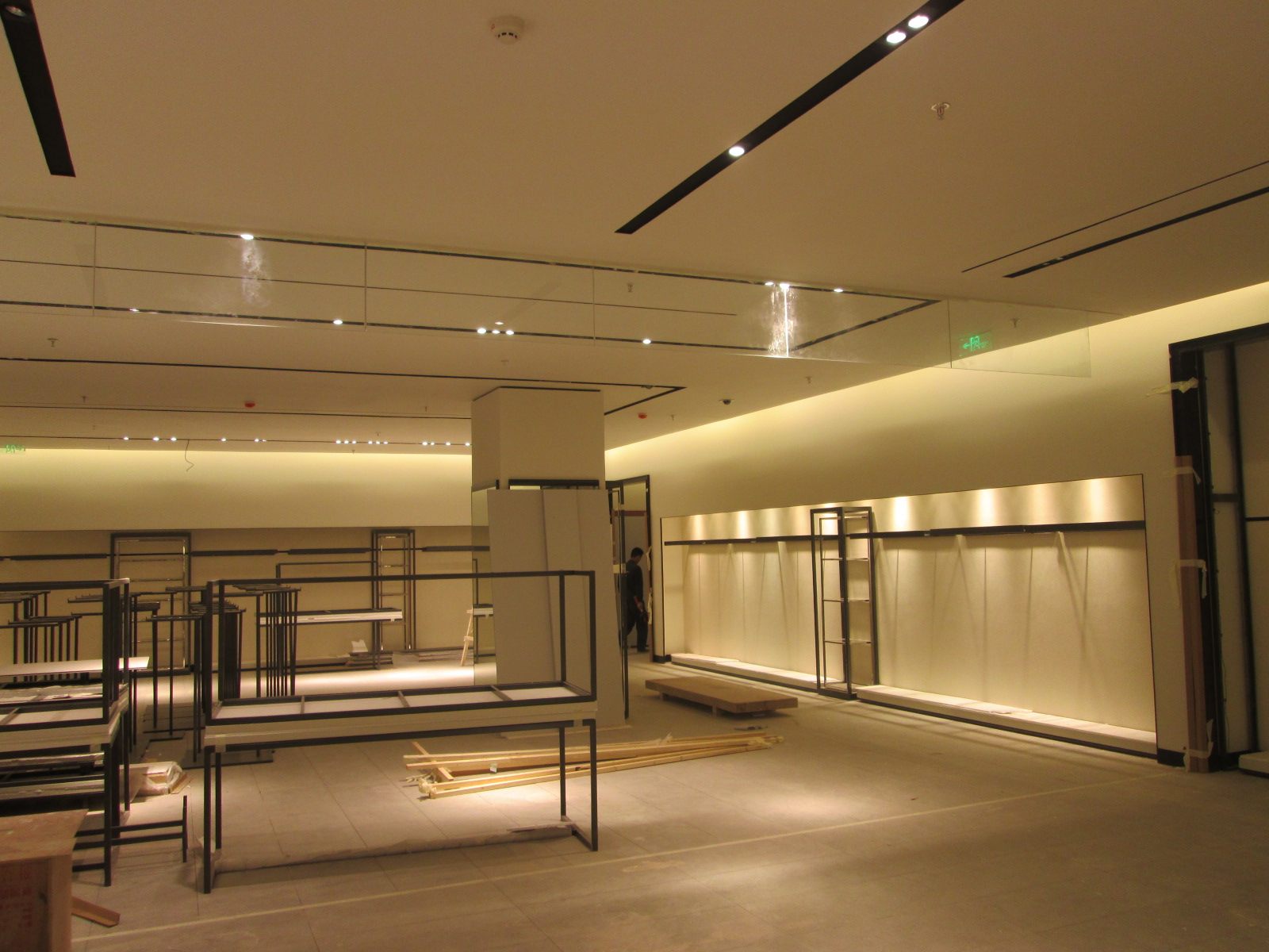 Zara昆明爱琴海店cad施工图,服装店cad设计图纸下载 素材下载易图网cad设计图纸库